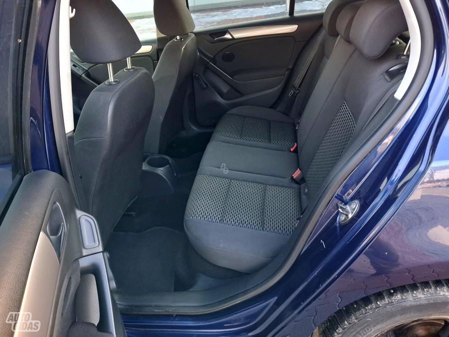 Volkswagen Golf 2010 Klaipėda, ar dzinēja tilpumu 1.60 L un nobraukumu 214 tūkst. km par 2800 €, foto 16 vietnē AUTOMOTO.COM.LV
