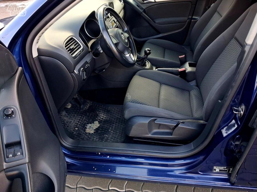 Volkswagen Golf 2010 Klaipėda, ar dzinēja tilpumu 1.60 L un nobraukumu 214 tūkst. km par 2800 €, foto 18 vietnē AUTOMOTO.COM.LV