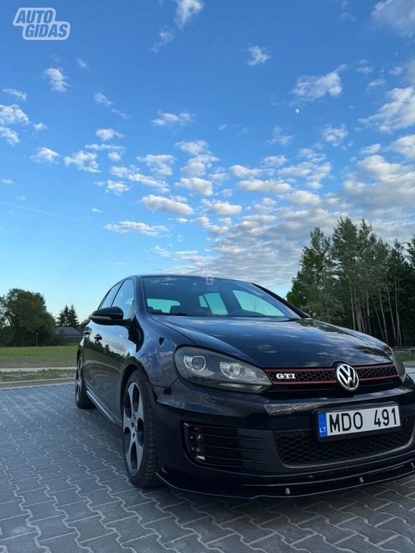 Volkswagen Golf 2010 in Jurbarkas, with an engine capacity of 2.00 L and mileage of 239 thousand km for 7800 €, photo 8 on AUTOMOTO.COM.LV