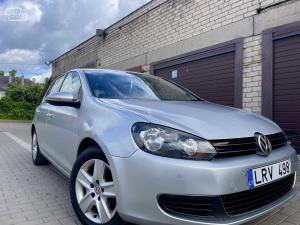 Volkswagen Golf 2010 in Kaunas, with an engine capacity of 1.60 L and mileage of 312 thousand km for 2500 €, photo 3 on AUTOMOTO.COM.LV