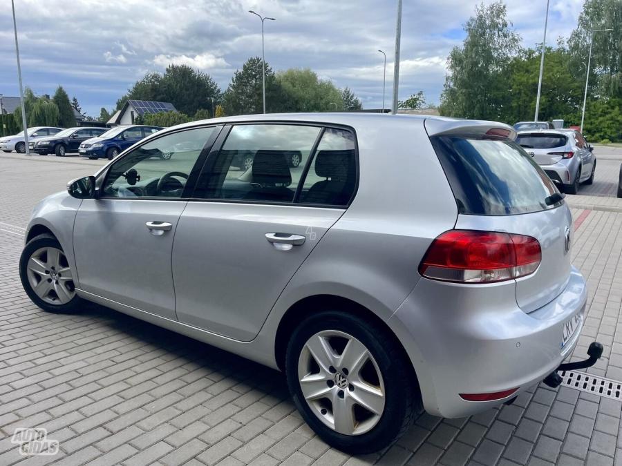 Volkswagen Golf 2010 in Kaunas, with an engine capacity of 1.60 L and mileage of 312 thousand km for 2500 €, photo 6 on AUTOMOTO.COM.LV