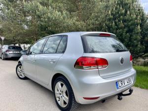 Volkswagen Golf 2010 in Kaunas, with an engine capacity of 1.60 L and mileage of 312 thousand km for 2500 €, photo 22 on AUTOMOTO.COM.LV