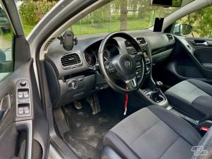 Volkswagen Golf 2010 in Kaunas, with an engine capacity of 1.60 L and mileage of 312 thousand km for 2500 €, photo 23 on AUTOMOTO.COM.LV