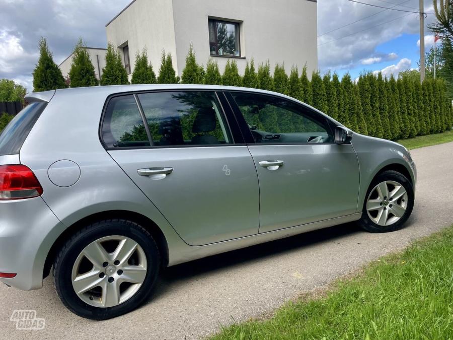 Volkswagen Golf 2010 in Kaunas, with an engine capacity of 1.60 L and mileage of 313 thousand km for 2500 €, photo 17 on AUTOMOTO.COM.LV
