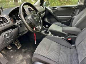 Volkswagen Golf 2010 in Kaunas, with an engine capacity of 1.60 L and mileage of 313 thousand km for 2500 €, photo 27 on AUTOMOTO.COM.LV