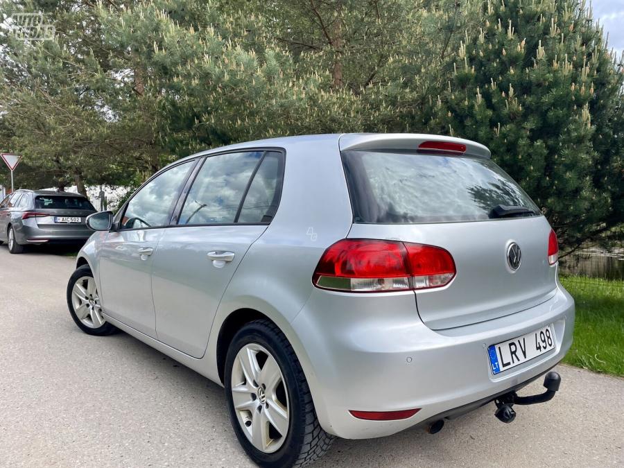 Volkswagen Golf 2010 Kauņa, ar dzinēja tilpumu 1.60 L un nobraukumu 312 tūkst. km par 2500 €, foto 5 vietnē AUTOMOTO.COM.LV