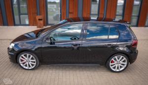 Volkswagen Golf 2010 Kauņa, ar dzinēja tilpumu 2.00 L un nobraukumu 300 tūkst. km par 6650 €, foto 4 vietnē AUTOMOTO.COM.LV