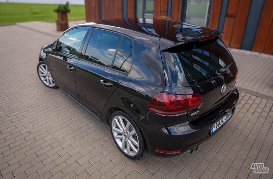 Volkswagen Golf 2010 Kauņa, ar dzinēja tilpumu 2.00 L un nobraukumu 300 tūkst. km par 6650 €, foto 7 vietnē AUTOMOTO.COM.LV