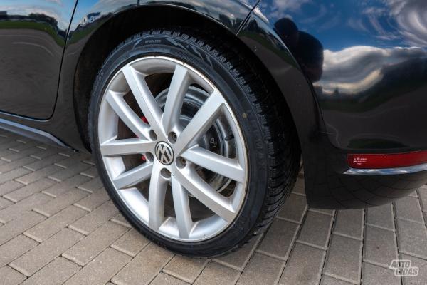 Volkswagen Golf 2010 Kauņa, ar dzinēja tilpumu 2.00 L un nobraukumu 300 tūkst. km par 6650 €, foto 8 vietnē AUTOMOTO.COM.LV