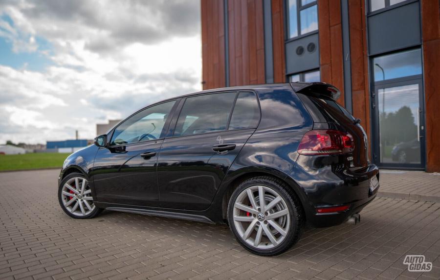 Volkswagen Golf 2010 Kauņa, ar dzinēja tilpumu 2.00 L un nobraukumu 300 tūkst. km par 6650 €, foto 21 vietnē AUTOMOTO.COM.LV