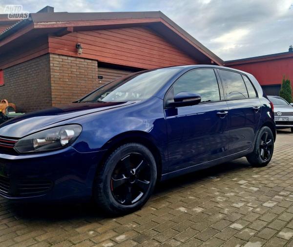 Volkswagen Golf 2010 in Klaipeda, with an engine capacity of 1.60 L and mileage of 215 thousand km for 2400 €, photo 1 on AUTOMOTO.COM.LV