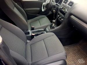 Volkswagen Golf 2010 in Klaipeda, with an engine capacity of 1.60 L and mileage of 215 thousand km for 2400 €, photo 5 on AUTOMOTO.COM.LV