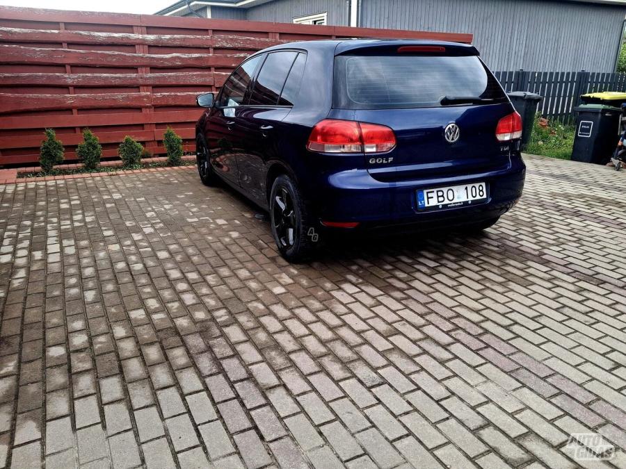 Volkswagen Golf 2010 in Klaipeda, with an engine capacity of 1.60 L and mileage of 215 thousand km for 2400 €, photo 20 on AUTOMOTO.COM.LV