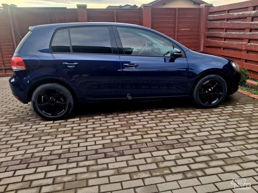 Volkswagen Golf 2010 in Klaipeda, with an engine capacity of 1.60 L and mileage of 215 thousand km for 2400 €, photo 23 on AUTOMOTO.COM.LV