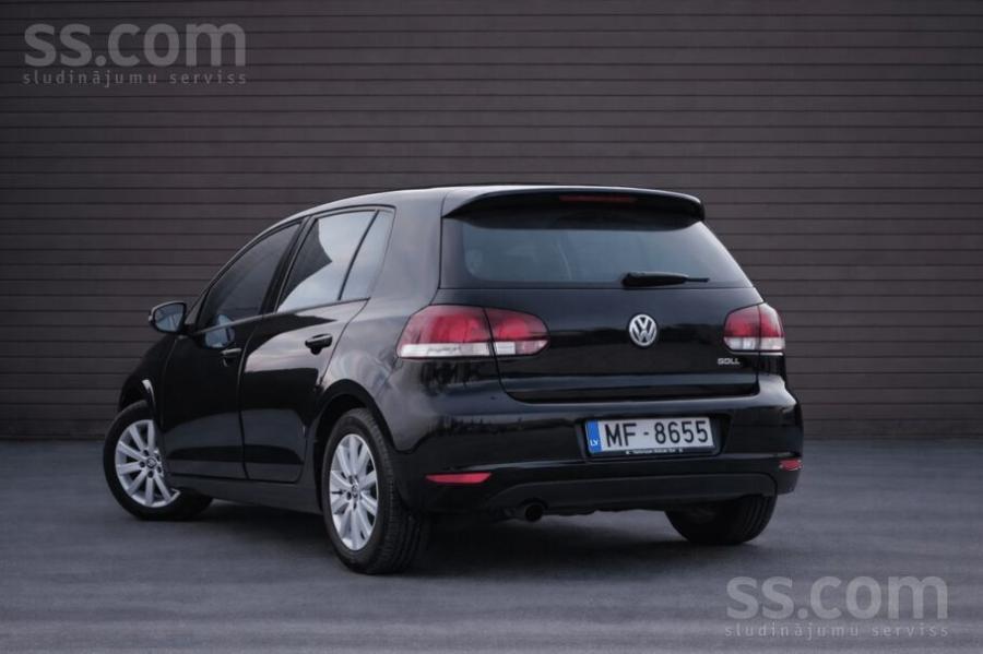Volkswagen Golf 2010 Rīga, ar dzinēja tilpumu 1.60 L un nobraukumu 283 tūkst. km par 4990 €, foto 5 vietnē AUTOMOTO.COM.LV
