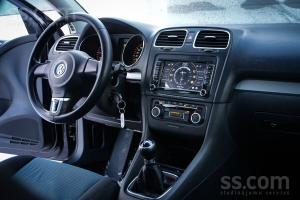 Volkswagen Golf 2010 Rīga, ar dzinēja tilpumu 1.60 L un nobraukumu 283 tūkst. km par 4990 €, foto 6 vietnē AUTOMOTO.COM.LV