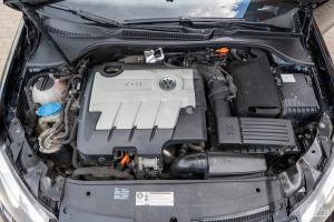 Volkswagen Golf 2010 in Kaunas, with an engine capacity of 2.00 L and mileage of 300 thousand km for 6650 €, photo 31 on AUTOMOTO.COM.LV