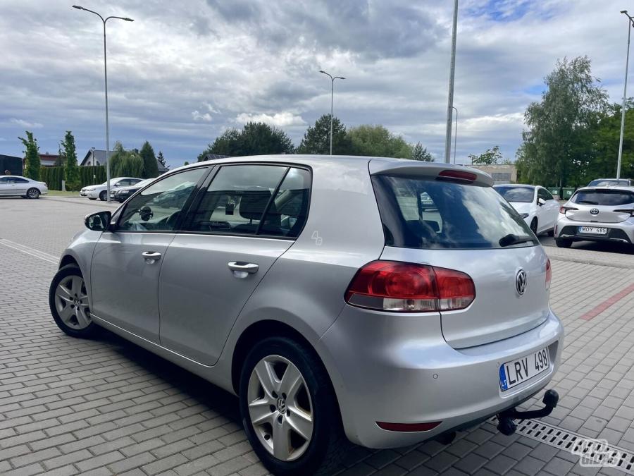 Volkswagen Golf 2010 Kauņa, ar dzinēja tilpumu 1.60 L un nobraukumu 312 tūkst. km par 2490 €, foto 4 vietnē AUTOMOTO.COM.LV