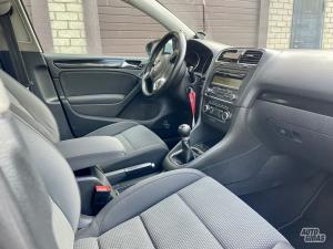 Volkswagen Golf 2010 in Kaunas, with an engine capacity of 1.60 L and mileage of 310 thousand km for 2450 €, photo 10 on AUTOMOTO.COM.LV