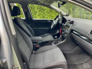 Volkswagen Golf 2010 Kauņa, ar dzinēja tilpumu 1.60 L un nobraukumu 311 tūkst. km par 2350 €, foto 24 vietnē AUTOMOTO.COM.LV