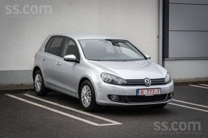 Volkswagen Golf 2010 Rīga, ar dzinēja tilpumu 1.60 L un nobraukumu 272 tūkst. km par 4950 €, foto 4 vietnē AUTOMOTO.COM.LV