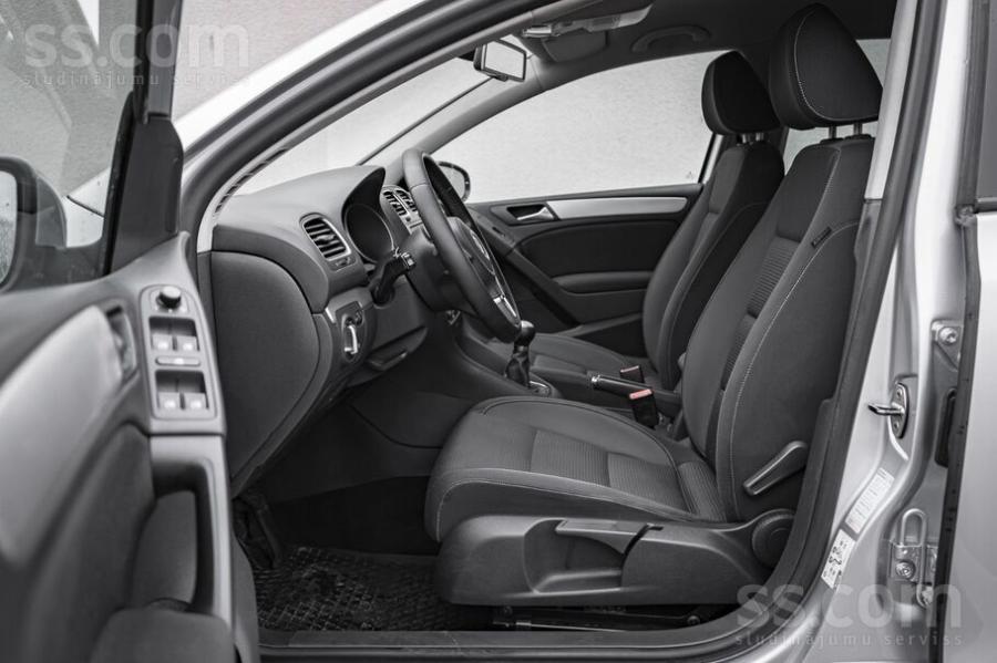 Volkswagen Golf 2010 Rīga, ar dzinēja tilpumu 1.60 L un nobraukumu 272 tūkst. km par 4950 €, foto 11 vietnē AUTOMOTO.COM.LV