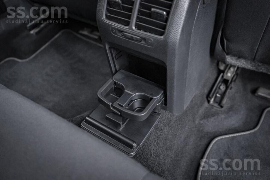 Volkswagen Golf 2010 Rīga, ar dzinēja tilpumu 1.60 L un nobraukumu 272 tūkst. km par 4950 €, foto 17 vietnē AUTOMOTO.COM.LV