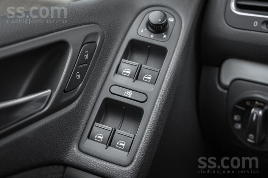 Volkswagen Golf 2010 Rīga, ar dzinēja tilpumu 1.60 L un nobraukumu 272 tūkst. km par 4950 €, foto 26 vietnē AUTOMOTO.COM.LV