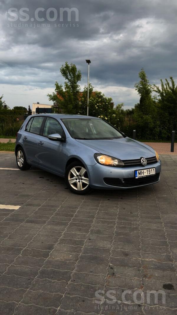 Volkswagen Golf 2010 in Jelgava, with an engine capacity of 1.40 L and mileage of 360 thousand km for 2500 €, photo 1 on AUTOMOTO.COM.LV