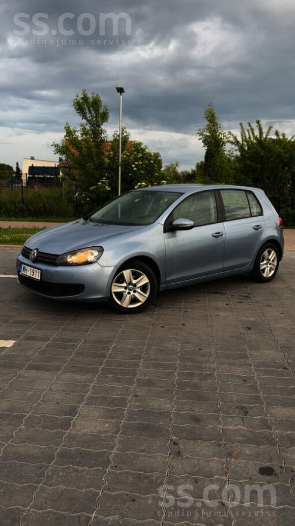 Volkswagen Golf 2010 in Jelgava, with an engine capacity of 1.40 L and mileage of 360 thousand km for 2500 €, photo 2 on AUTOMOTO.COM.LV