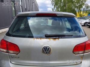 Volkswagen Golf 2010 Rīga, ar dzinēja tilpumu 1.40 L un nobraukumu 448 tūkst. km par 1390 €, foto 15 vietnē AUTOMOTO.COM.LV