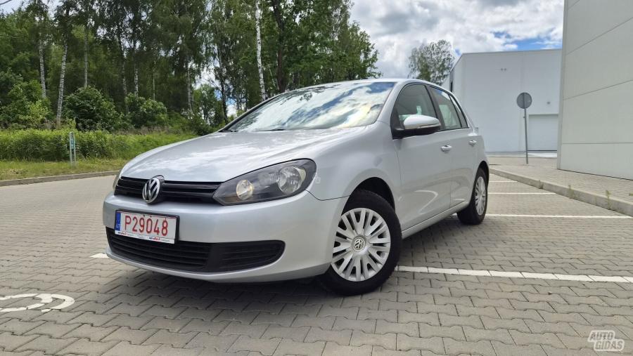 Volkswagen Golf 2010 Kauņa, ar dzinēja tilpumu 1.60 L un nobraukumu 235 tūkst. km par 4250 €, foto 1 vietnē AUTOMOTO.COM.LV