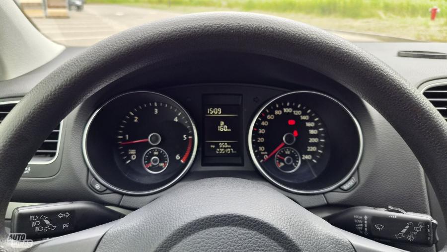 Volkswagen Golf 2010 Kauņa, ar dzinēja tilpumu 1.60 L un nobraukumu 235 tūkst. km par 4250 €, foto 16 vietnē AUTOMOTO.COM.LV