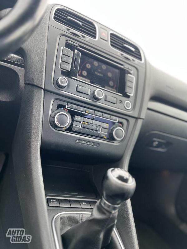 Volkswagen Golf 2010 Viļņa, ar dzinēja tilpumu 2.00 L un nobraukumu 346 tūkst. km par 3700 €, foto 10 vietnē AUTOMOTO.COM.LV