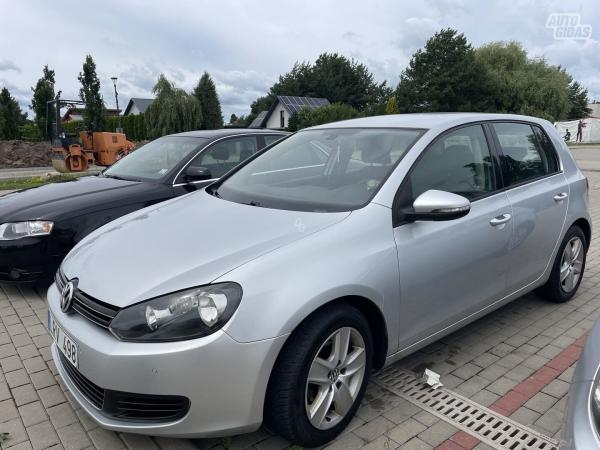Volkswagen Golf 2010 in Kaunas, with an engine capacity of 1.60 L and mileage of 300 thousand km for 2150 €, photo 1 on AUTOMOTO.COM.LV