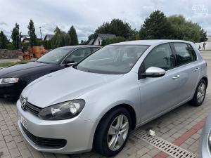 Volkswagen Golf 2010 Kauņa, ar dzinēja tilpumu 1.60 L un nobraukumu 300 tūkst. km par 2150 €, foto  vietnē AUTOMOTO.COM.LV