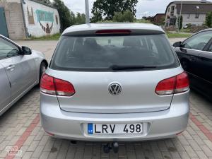 Фольксваген Гольф 2010 в Каунас, объемом двигателя 1.60 л и пробегом 300 тыс. км за 2150 €, фото 6 на AUTOMOTO.COM.LV