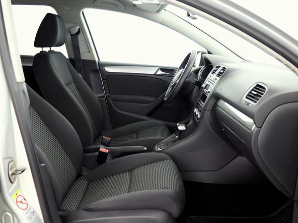Volkswagen Golf 2010 in Tallinn, with an engine capacity of 1.20 L and mileage of 187 thousand km for 2799 €, photo 6 on AUTOMOTO.COM.LV