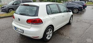 Volkswagen Golf 2010 in Vilnius, with an engine capacity of 1.40 L and mileage of 280 thousand km for 1000 €, photo 5 on AUTOMOTO.COM.LV