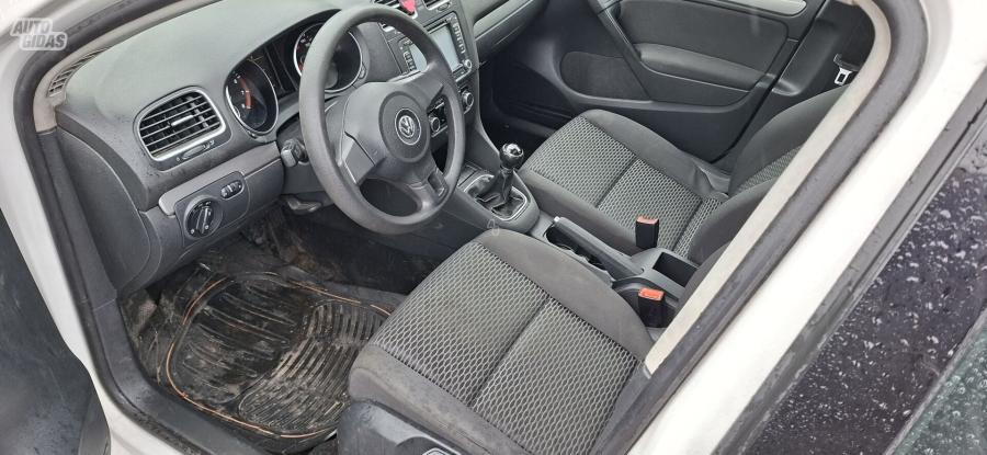 Volkswagen Golf 2010 in Vilnius, with an engine capacity of 1.40 L and mileage of 280 thousand km for 1000 €, photo 7 on AUTOMOTO.COM.LV