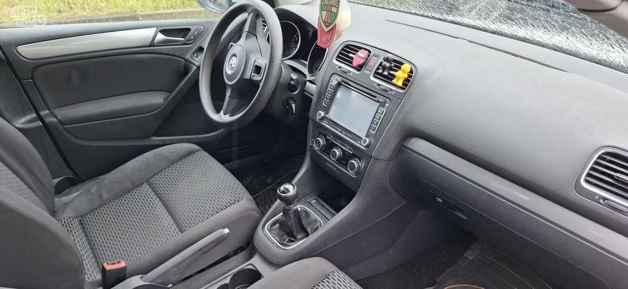 Volkswagen Golf 2010 Viļņa, ar dzinēja tilpumu 1.40 L un nobraukumu 280 tūkst. km par 1000 €, foto 9 vietnē AUTOMOTO.COM.LV