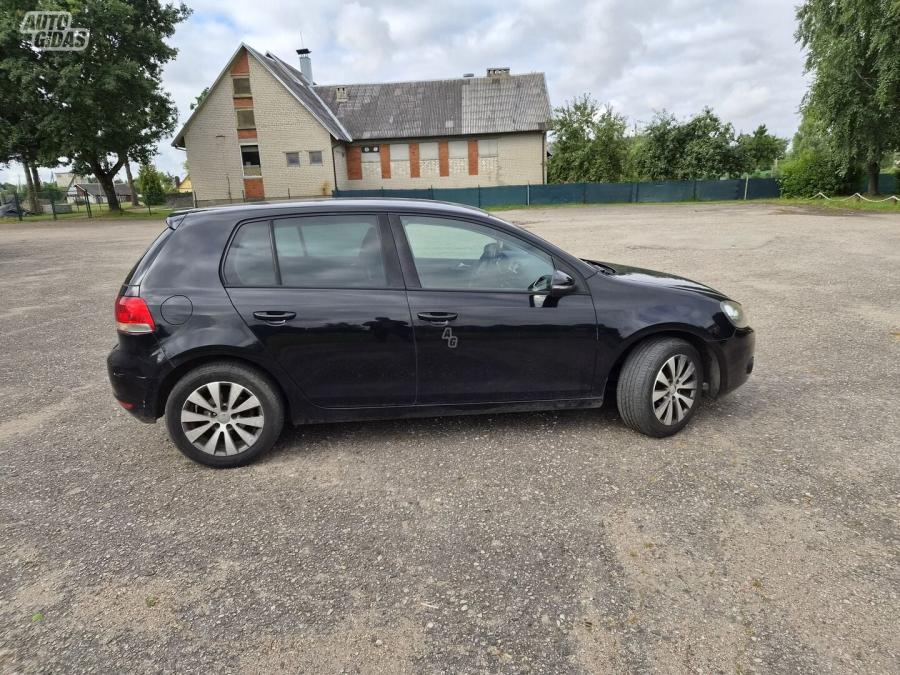 Volkswagen Golf 2010 in Jonava, with an engine capacity of 1.40 L and mileage of 231 thousand km for 2999 €, photo 4 on AUTOMOTO.COM.LV