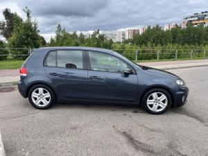 Volkswagen Golf 2010 Viļņa, ar dzinēja tilpumu 2.00 L un nobraukumu 345 tūkst. km par 3500 €, foto 4 vietnē AUTOMOTO.COM.LV