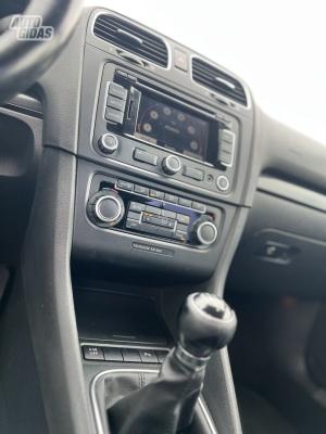 Volkswagen Golf 2010 Viļņa, ar dzinēja tilpumu 2.00 L un nobraukumu 345 tūkst. km par 3500 €, foto 12 vietnē AUTOMOTO.COM.LV
