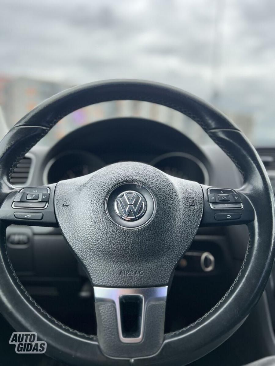 Volkswagen Golf 2010 Viļņa, ar dzinēja tilpumu 2.00 L un nobraukumu 345 tūkst. km par 3500 €, foto 14 vietnē AUTOMOTO.COM.LV