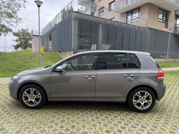 Volkswagen Golf 2010 Viļņa, ar dzinēja tilpumu 1.40 L un nobraukumu 275 tūkst. km par 1900 €, foto 5 vietnē AUTOMOTO.COM.LV