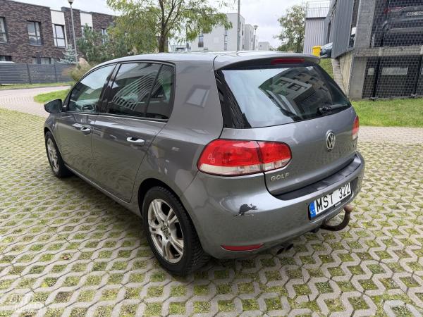 Volkswagen Golf 2010 Viļņa, ar dzinēja tilpumu 1.40 L un nobraukumu 275 tūkst. km par 1900 €, foto 6 vietnē AUTOMOTO.COM.LV
