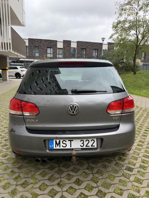 Volkswagen Golf 2010 Viļņa, ar dzinēja tilpumu 1.40 L un nobraukumu 275 tūkst. km par 1900 €, foto 7 vietnē AUTOMOTO.COM.LV