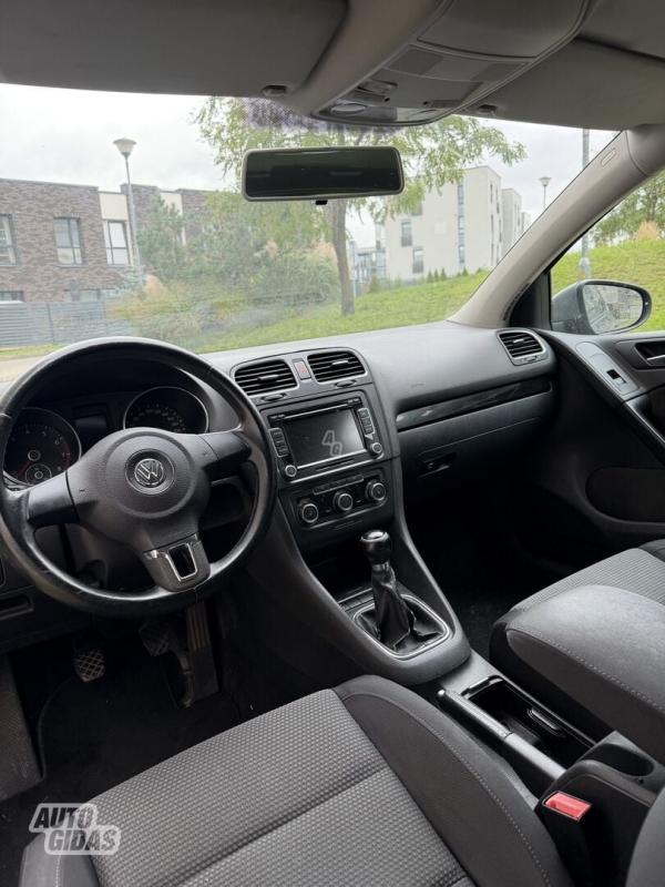 Volkswagen Golf 2010 Viļņa, ar dzinēja tilpumu 1.40 L un nobraukumu 275 tūkst. km par 1900 €, foto 11 vietnē AUTOMOTO.COM.LV