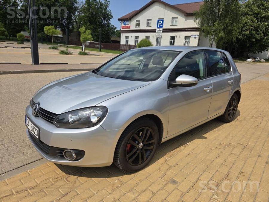 Volkswagen Golf 2011 Rīga, ar dzinēja tilpumu 1.60 L un nobraukumu 208 tūkst. km par 120 €, foto 3 vietnē AUTOMOTO.COM.LV